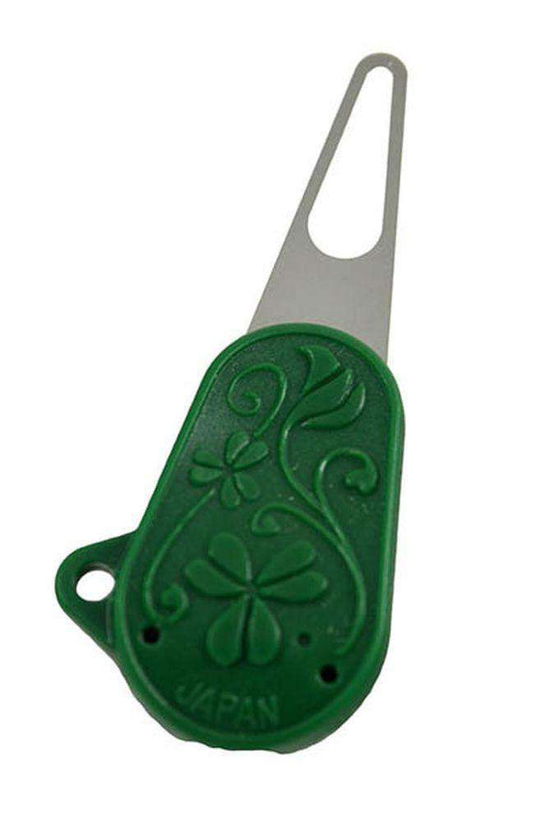 Clover #3142 Yarn Threader